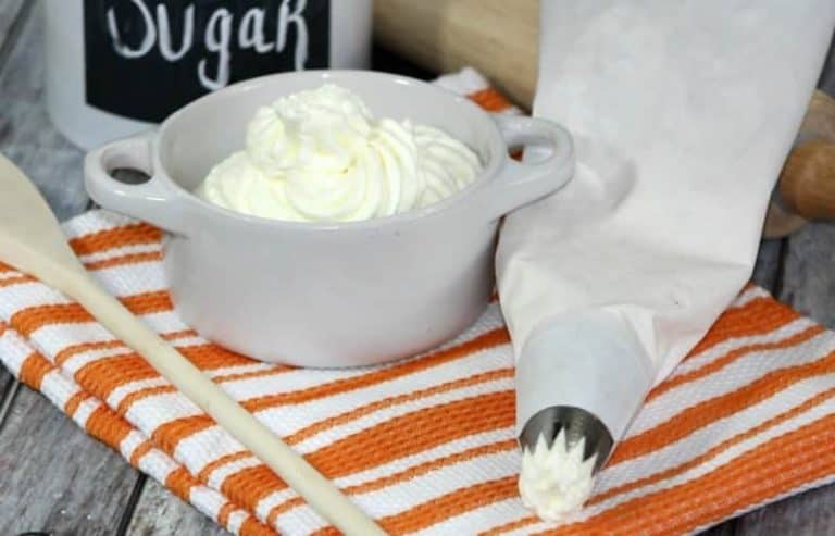 Homemade Whip Cream | Teaspoon Of Goodness